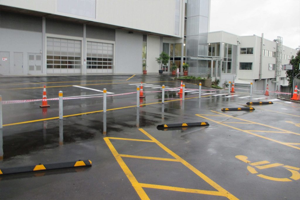 Plant mounted capped top bollard - ARA Shelters & Structures